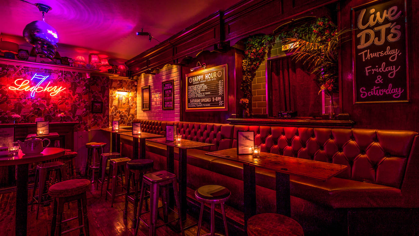 Simmons Soho | Bars and pubs in Soho, London