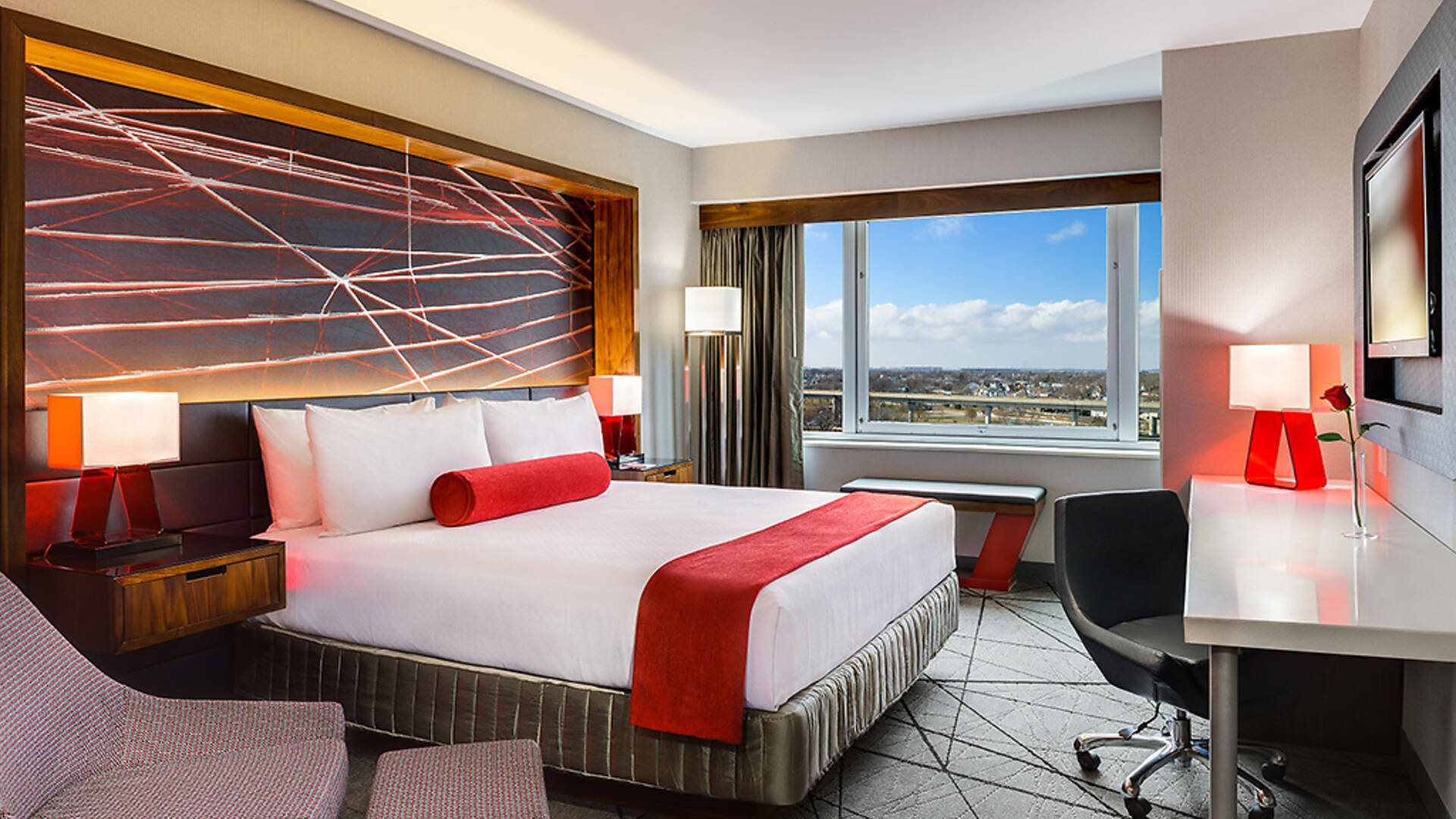 The 5 Best Hotels near JFK Airport in NYC | Best Airport Hotels