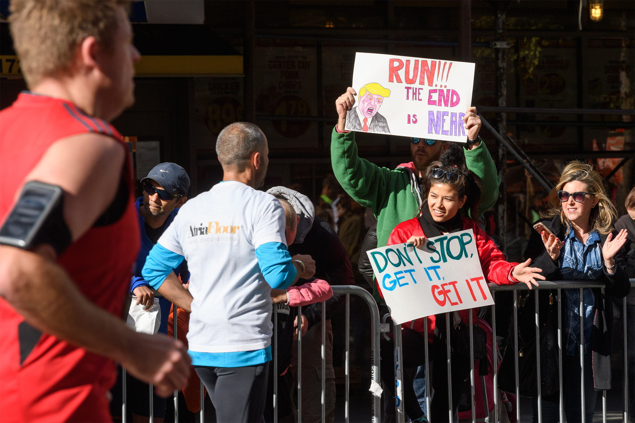33 photos of funny marathon signs from the 2016 TCS NYC Marathon