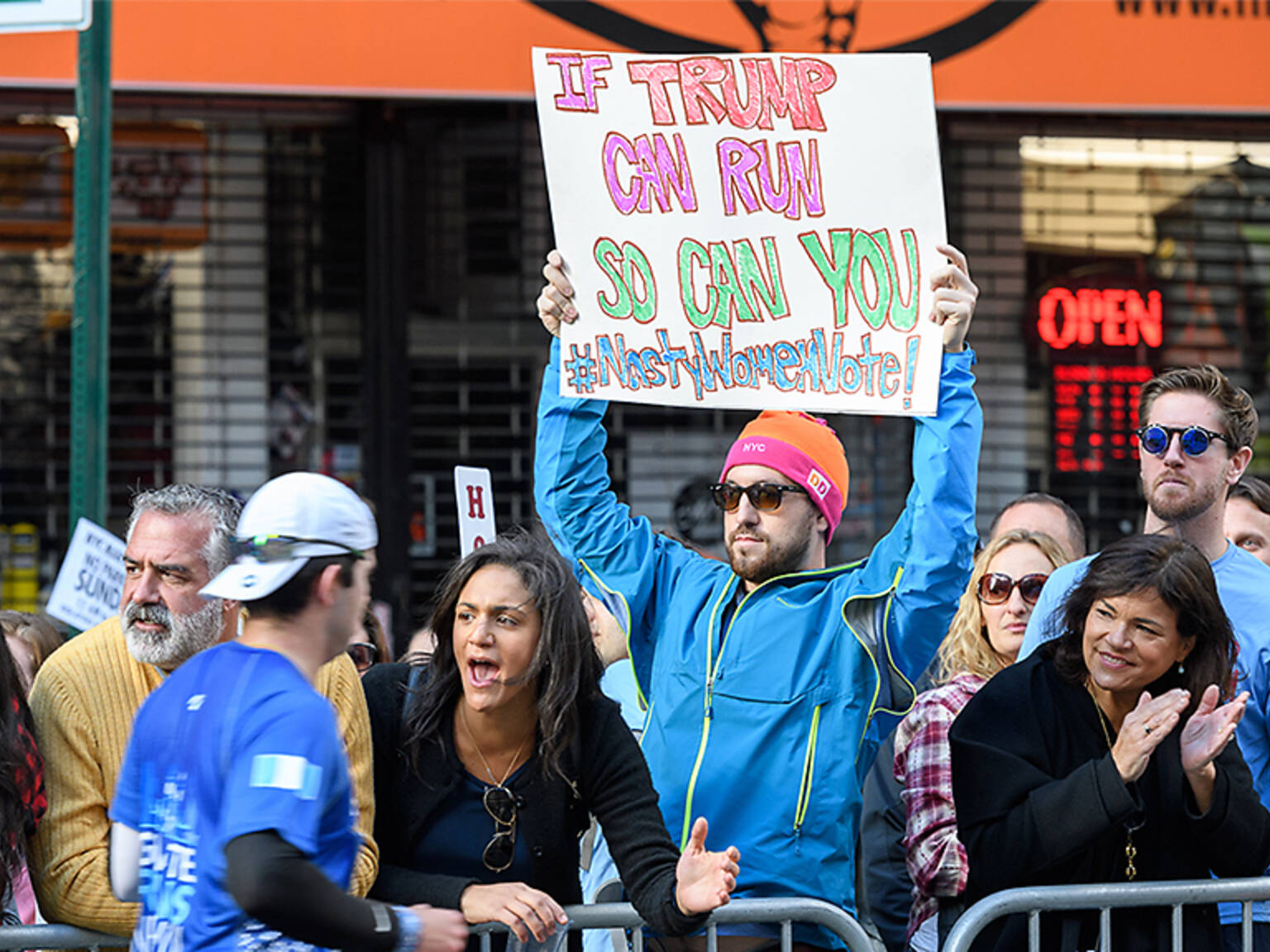 33 photos of funny marathon signs from the 2016 TCS NYC Marathon