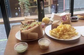 Frenchie To Go | Restaurants in Sentier, Paris