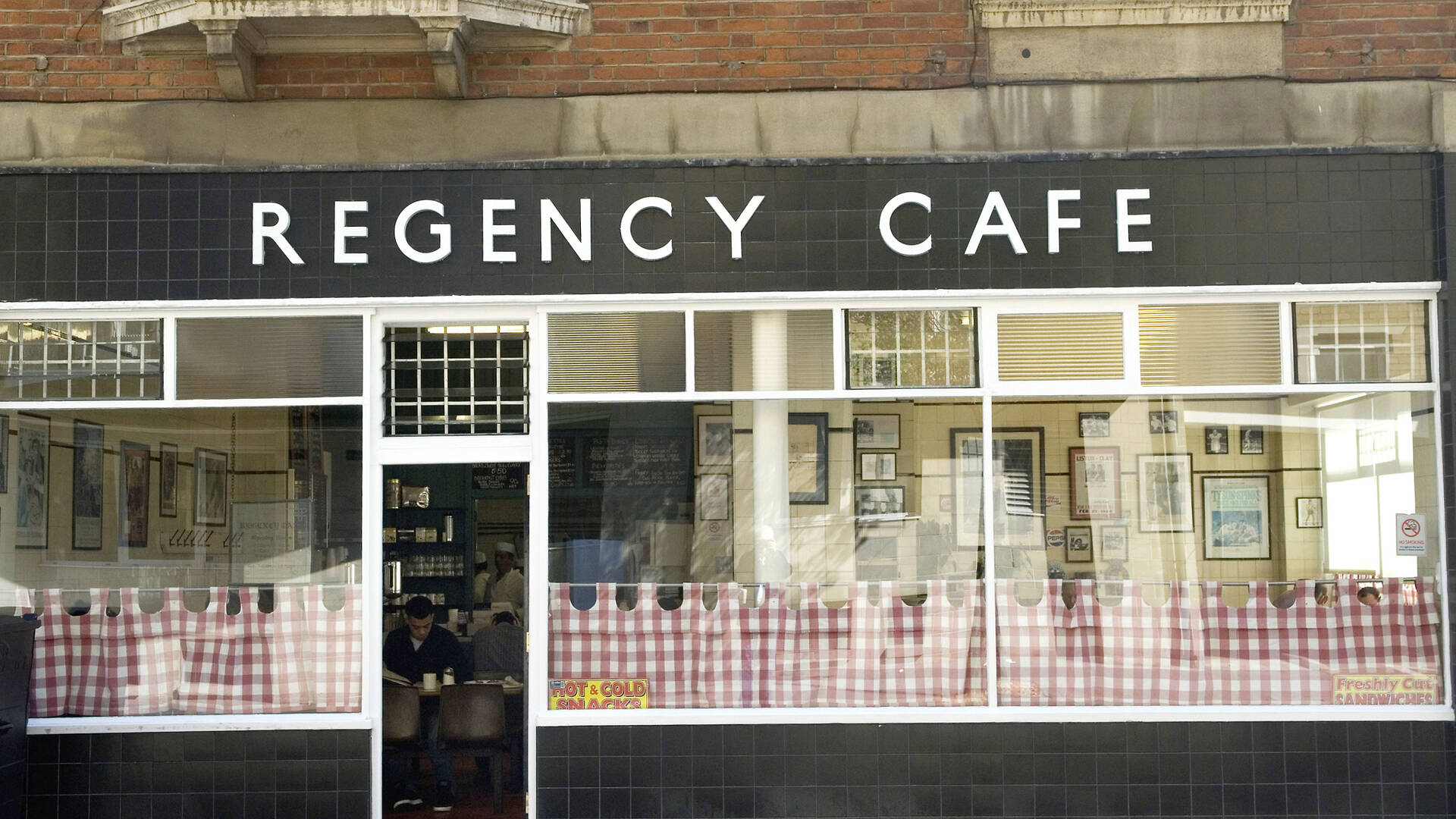 8 Best Greasy Spoons in London For a Proper Fry Up