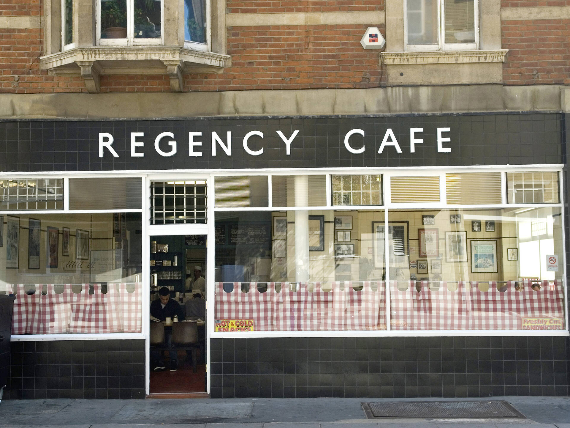 8 Best Greasy Spoons in London For a Proper Fry Up