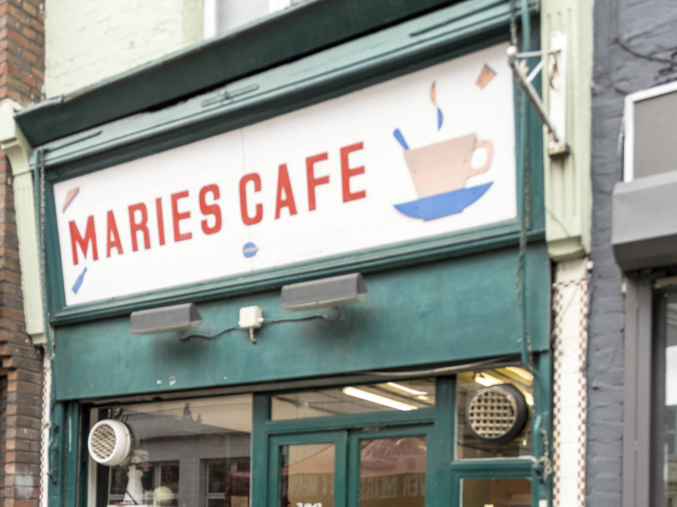 8 Best Greasy Spoons in London For a Proper Fry Up