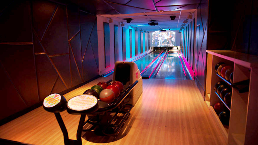 Where to go bowling in NYC including bars and traditional alleys