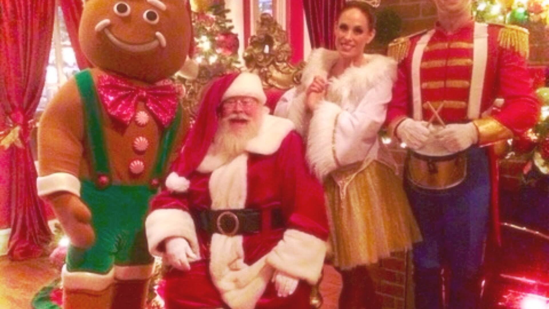 Best places for pictures with Santa around Los Angeles
