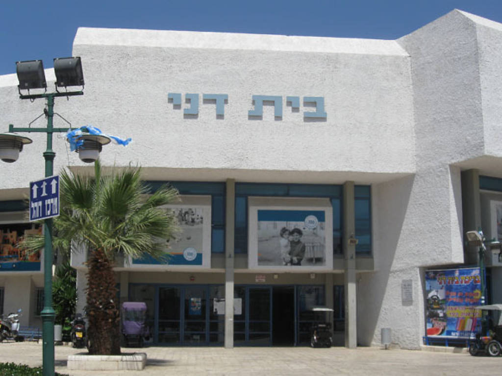 Israeli culture – alternative performing arts centers in Tel Aviv