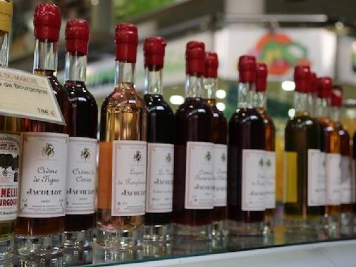 17 Best Markets in Paris for Food, Antiques and Bric-à-Brac