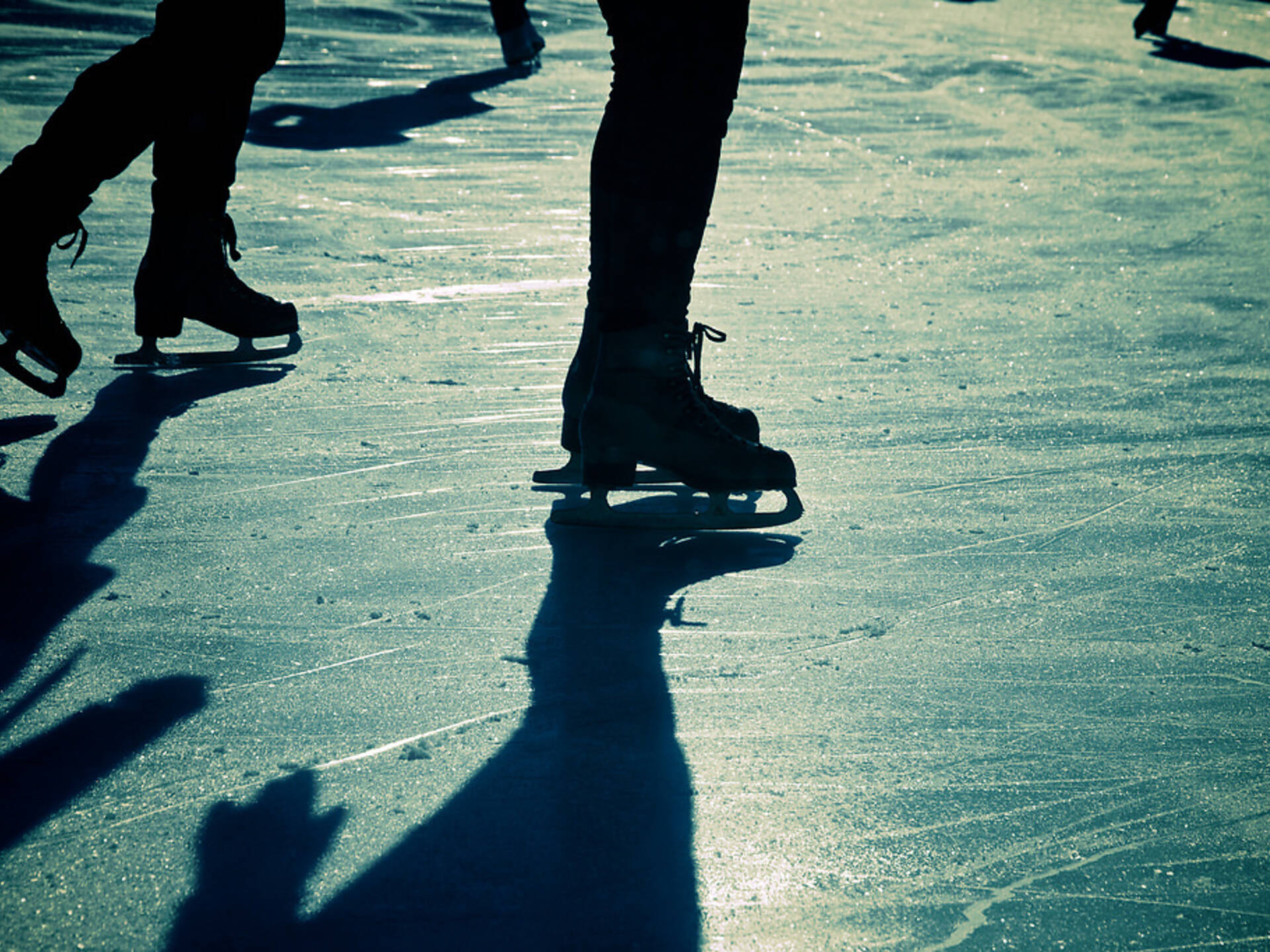 13 Best Spots for Ice Skating in the Bay Area