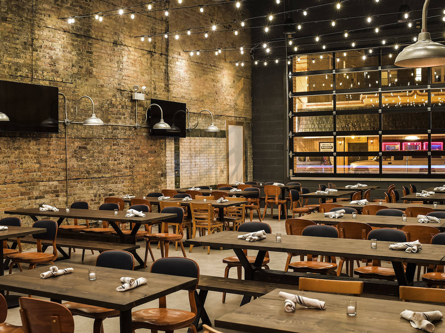 The best kid-friendly bars and patios in Chicago