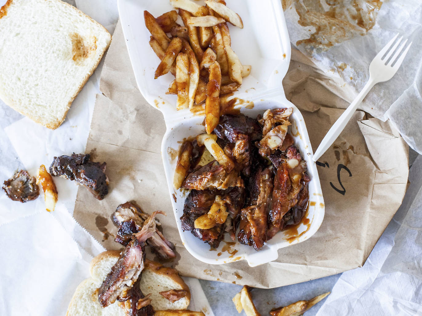 17 Iconic Chicago Foods You Have to Try