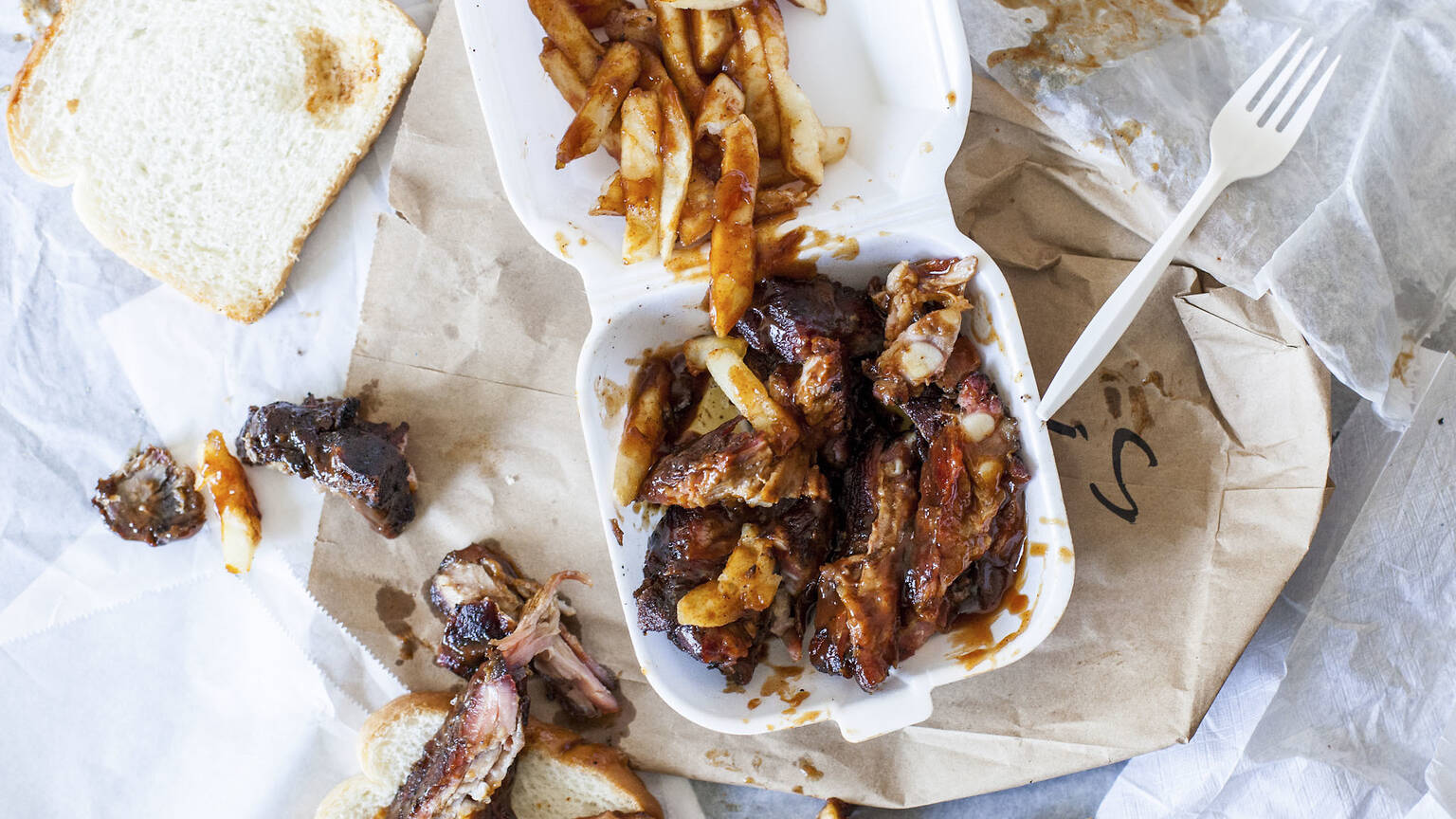 17 Iconic Chicago Foods You Have to Try