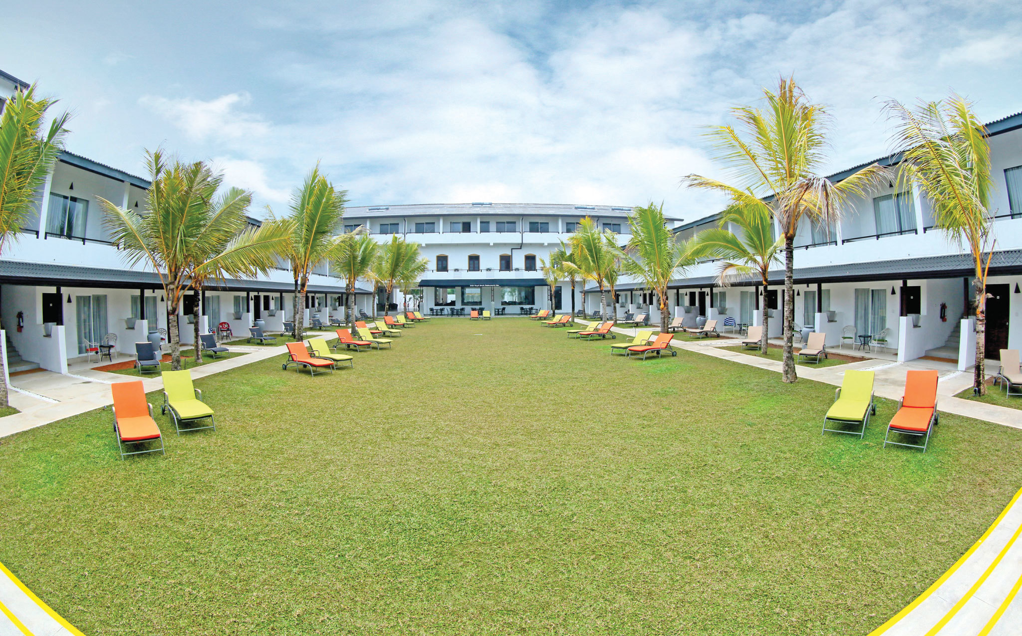 Coco Royal Beach Resort | Hotels in Sri Lanka