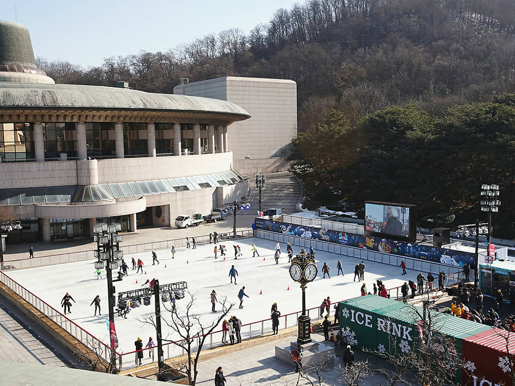 Ice skating rinks in Seoul