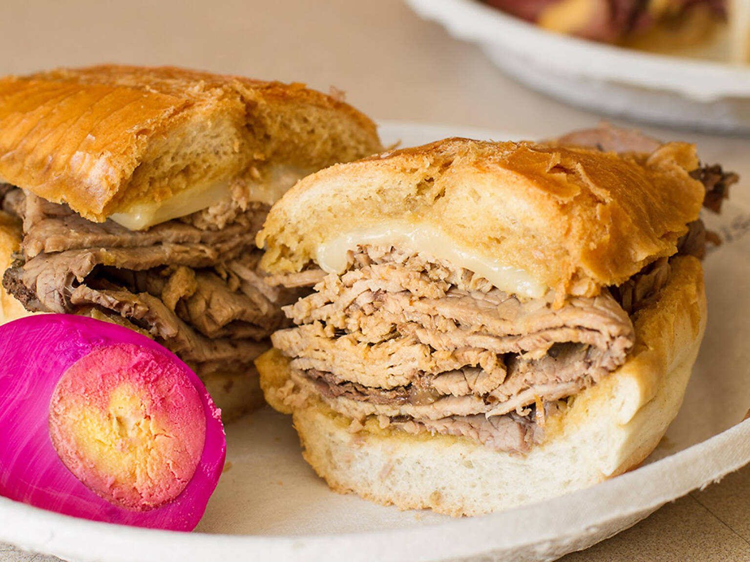 26 Best Chinatown Restaurants and Bars For Dining and Drinks