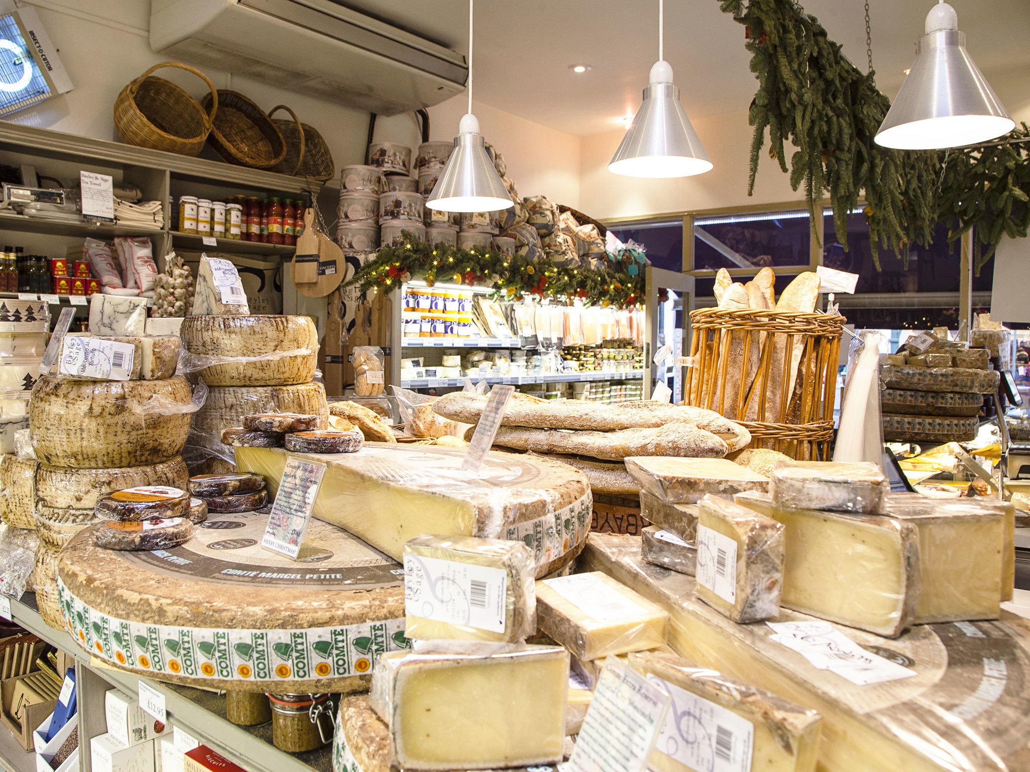 16 reasons to go to Turnham Green Terrace, W4