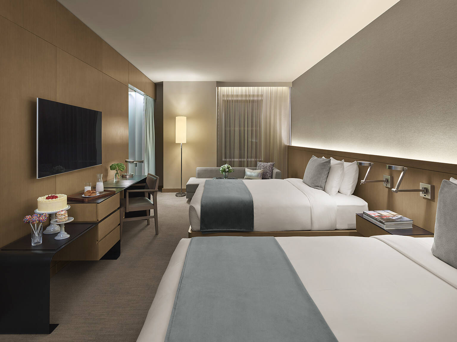 11 Best 5-Star Hotels In NYC for 2025 | The Best Five Star Hotels NYC