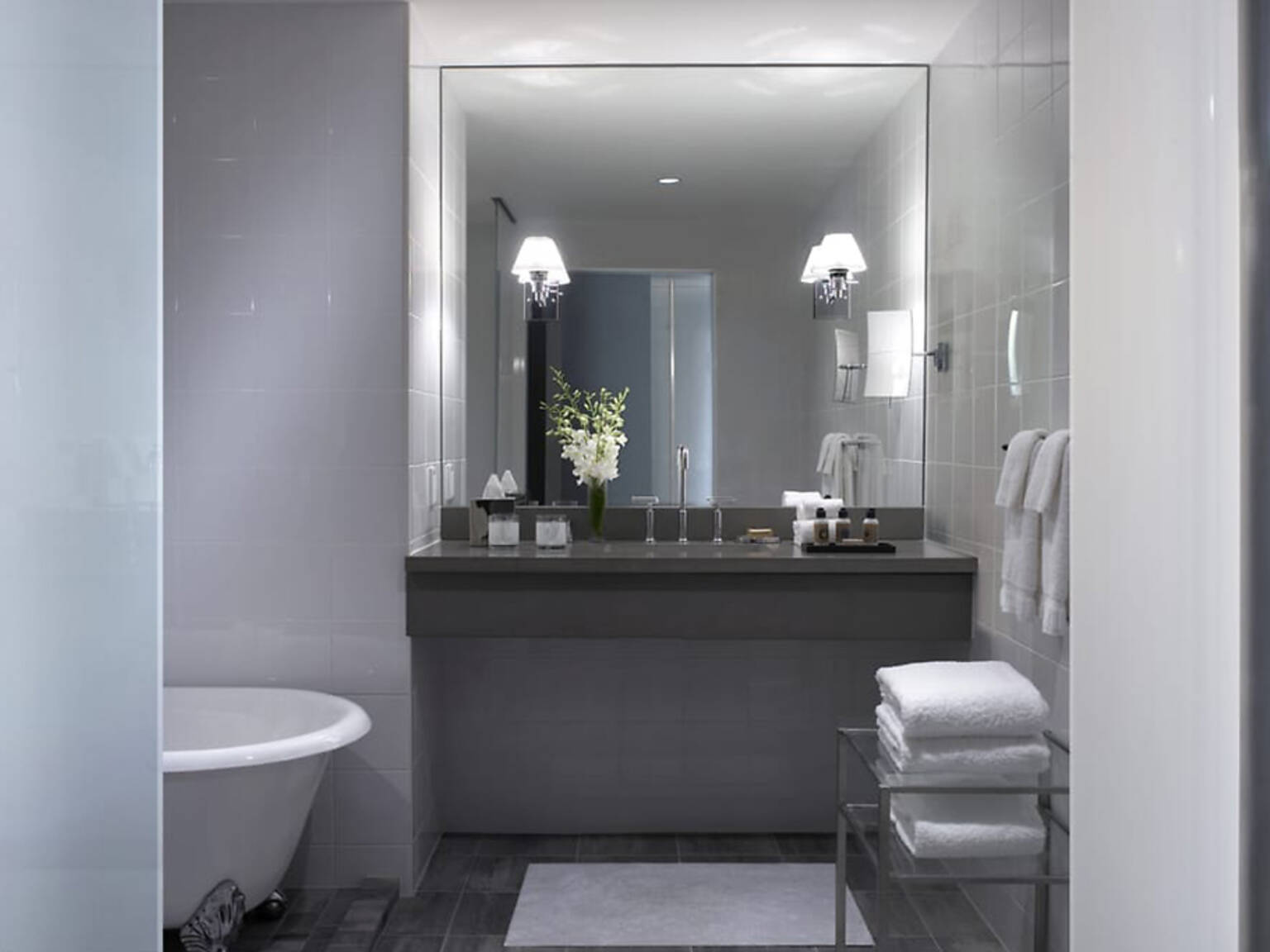 Best spas in Washington, DC for a facial, massage, manicure, scrub