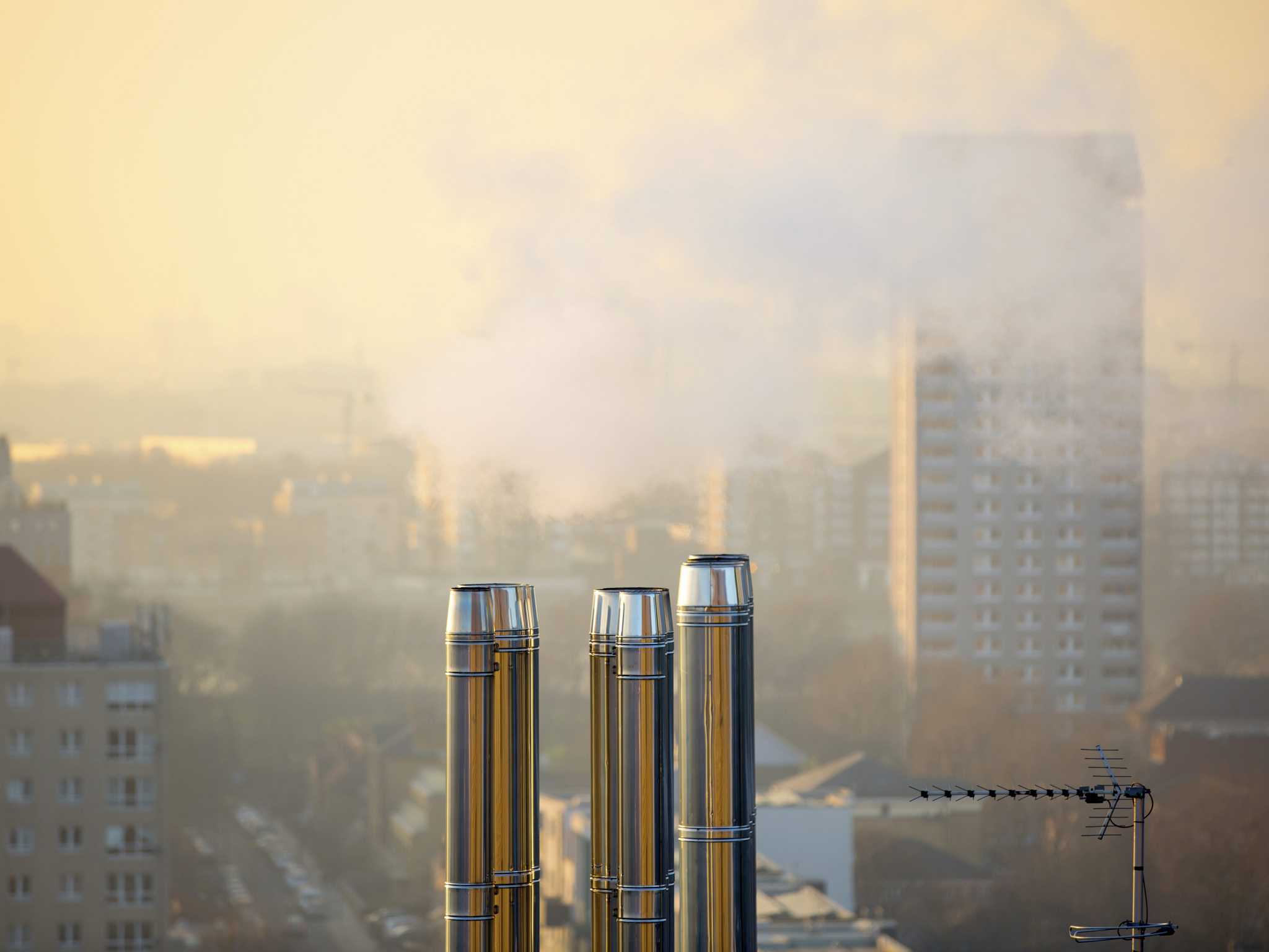 City Hall has issued a high air pollution alert this week