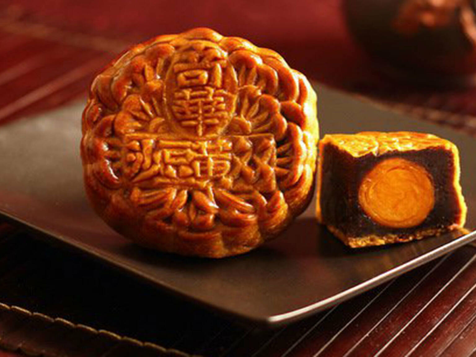 Where to Buy Mooncakes in Los Angeles