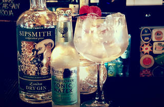 Bank of Friendship | Bars and pubs in Highbury, London