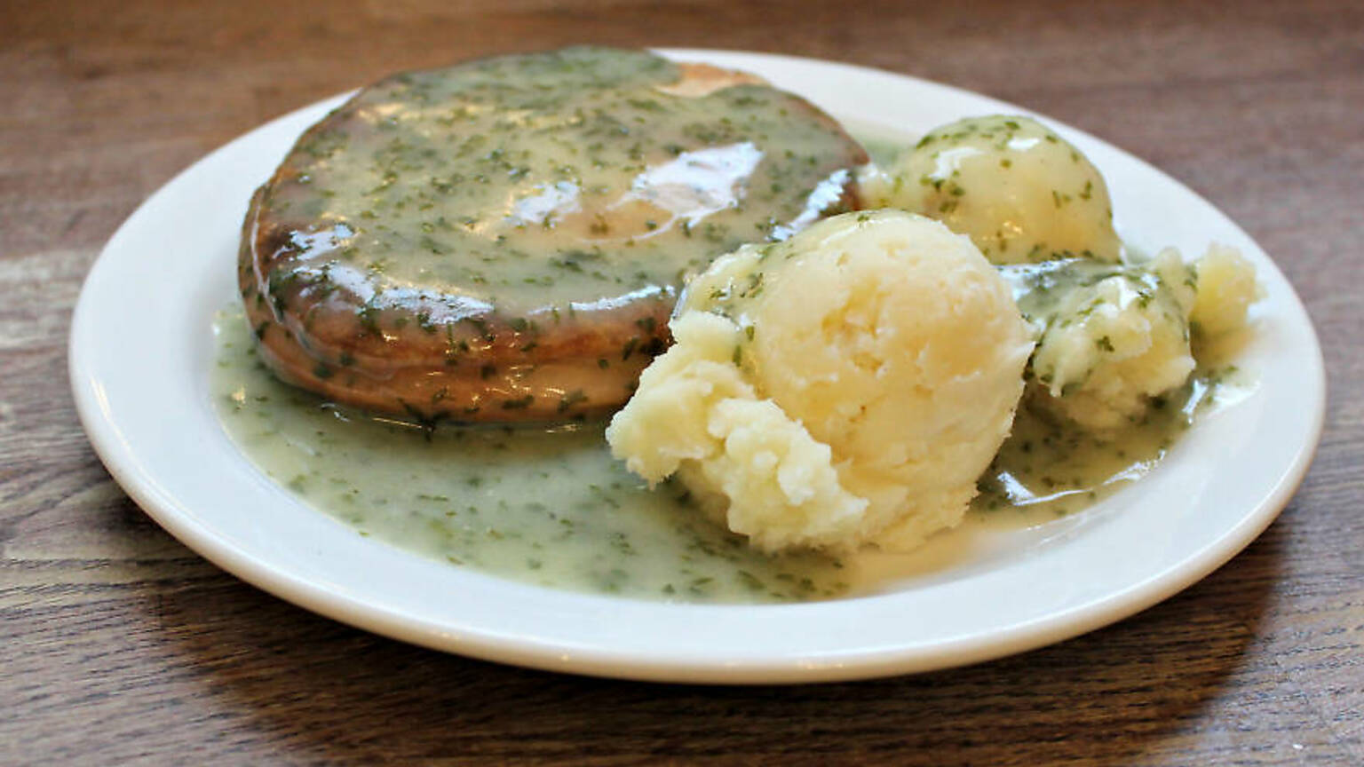 8 Best Restaurants in Greenwich to Dine Near the Thames