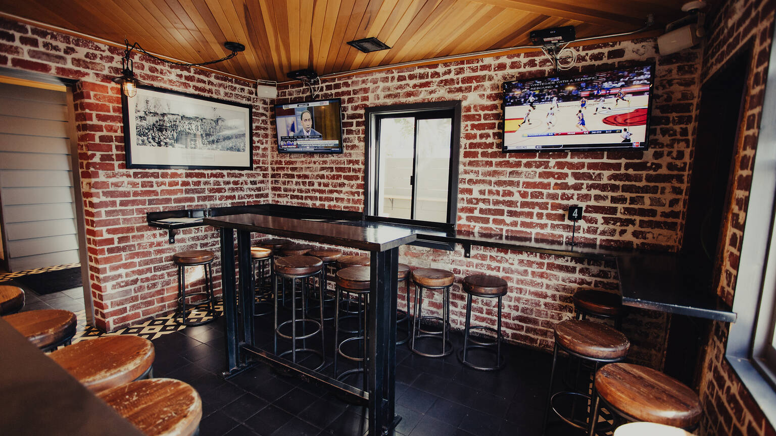 Ashland Hill Brick Bar | Bars in Santa Monica, Los Angeles