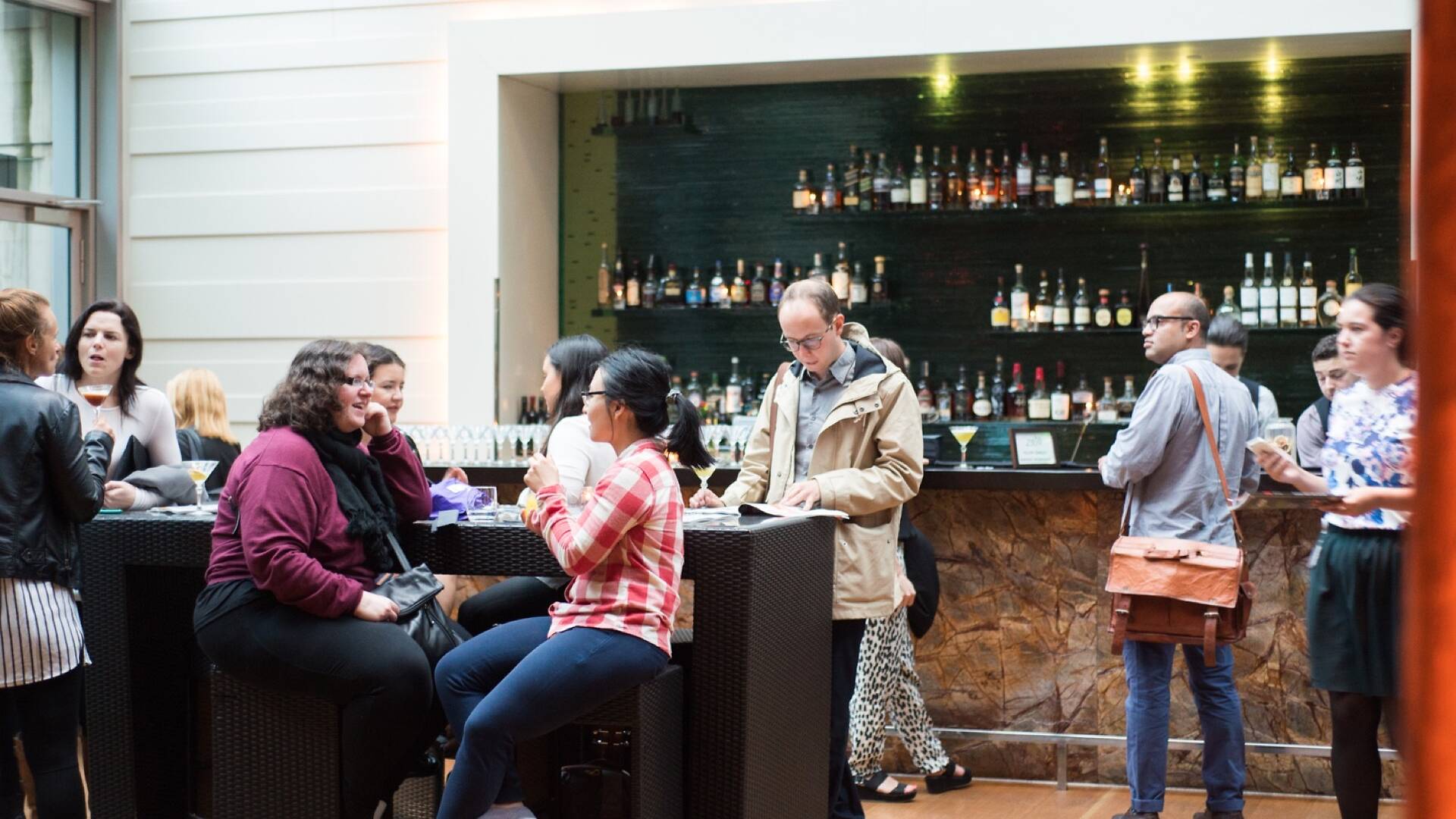 Zeta Bar | Bars in Sydney, Sydney