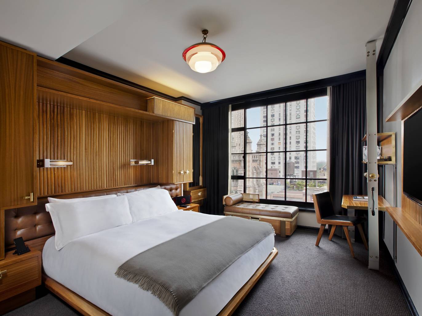 New York hotels: Mid-range hotels