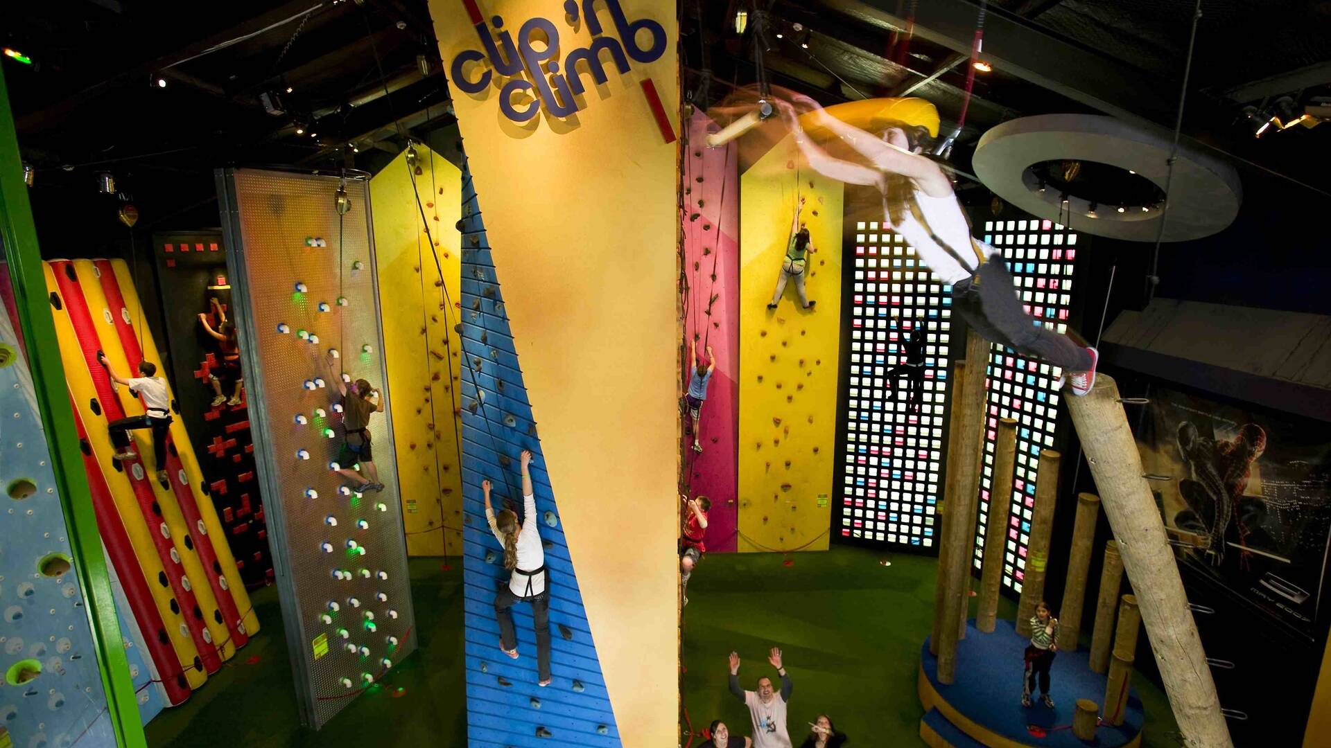 Rock Climbing In London: 11 Best Climbing & Bouldering Walls