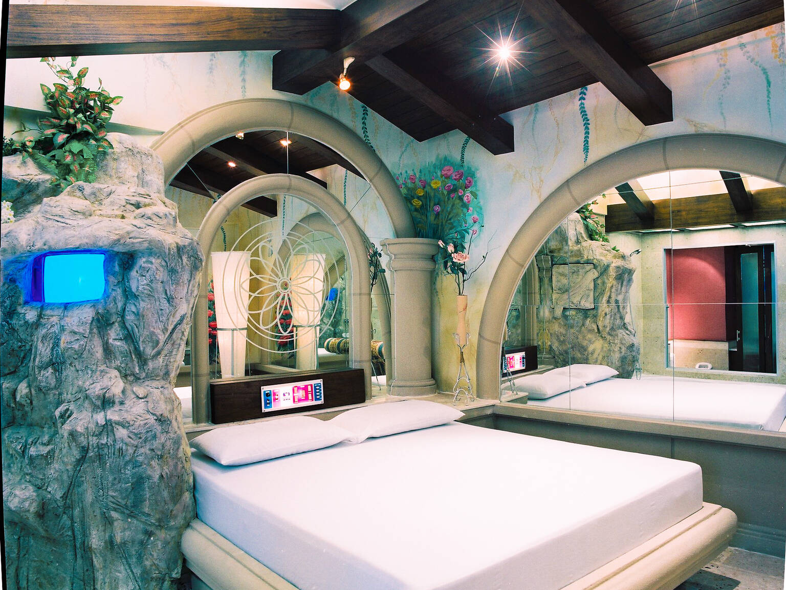 The best love hotels in Bangkok