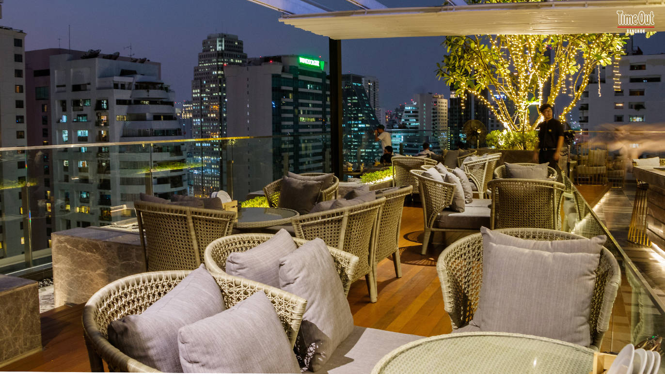 Sky on 20 rooftop bar