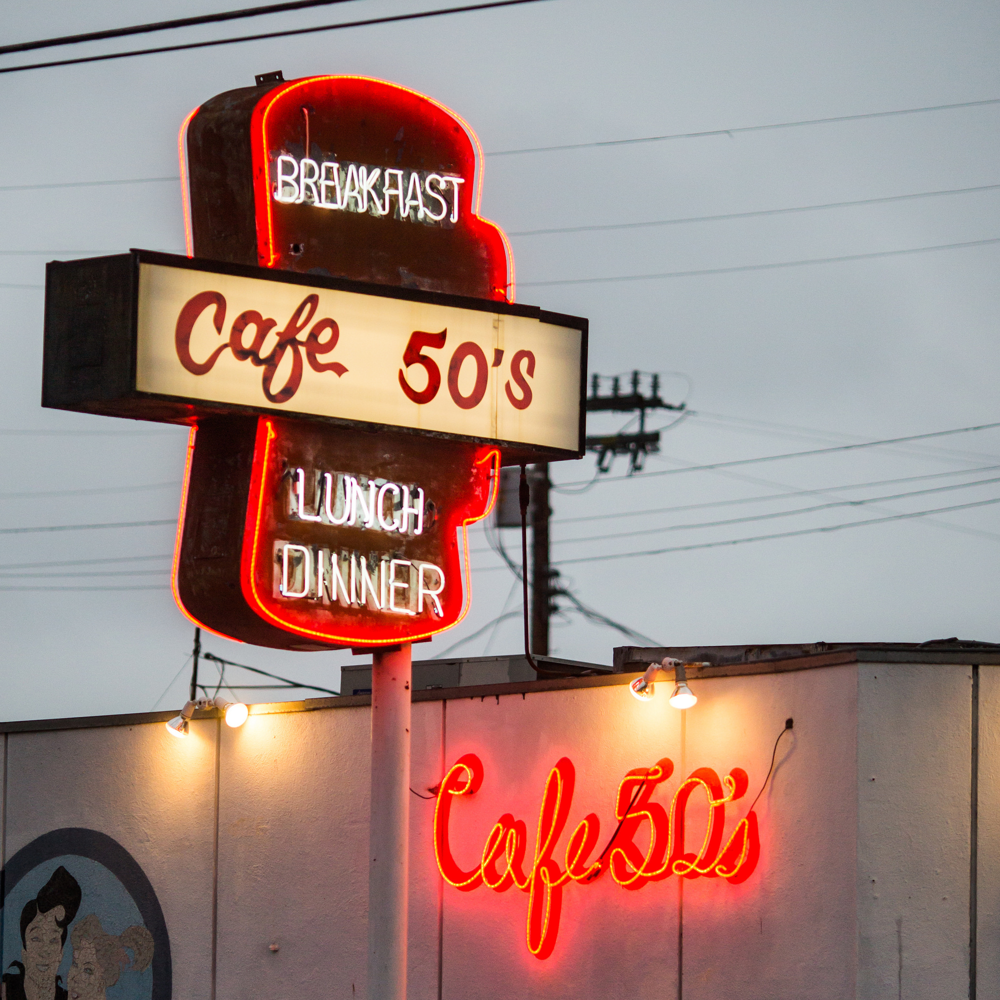 Café 50s | Restaurants in West LA, Los Angeles