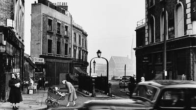 Looking into London's past through Roger Mayne's photos - photographer ...