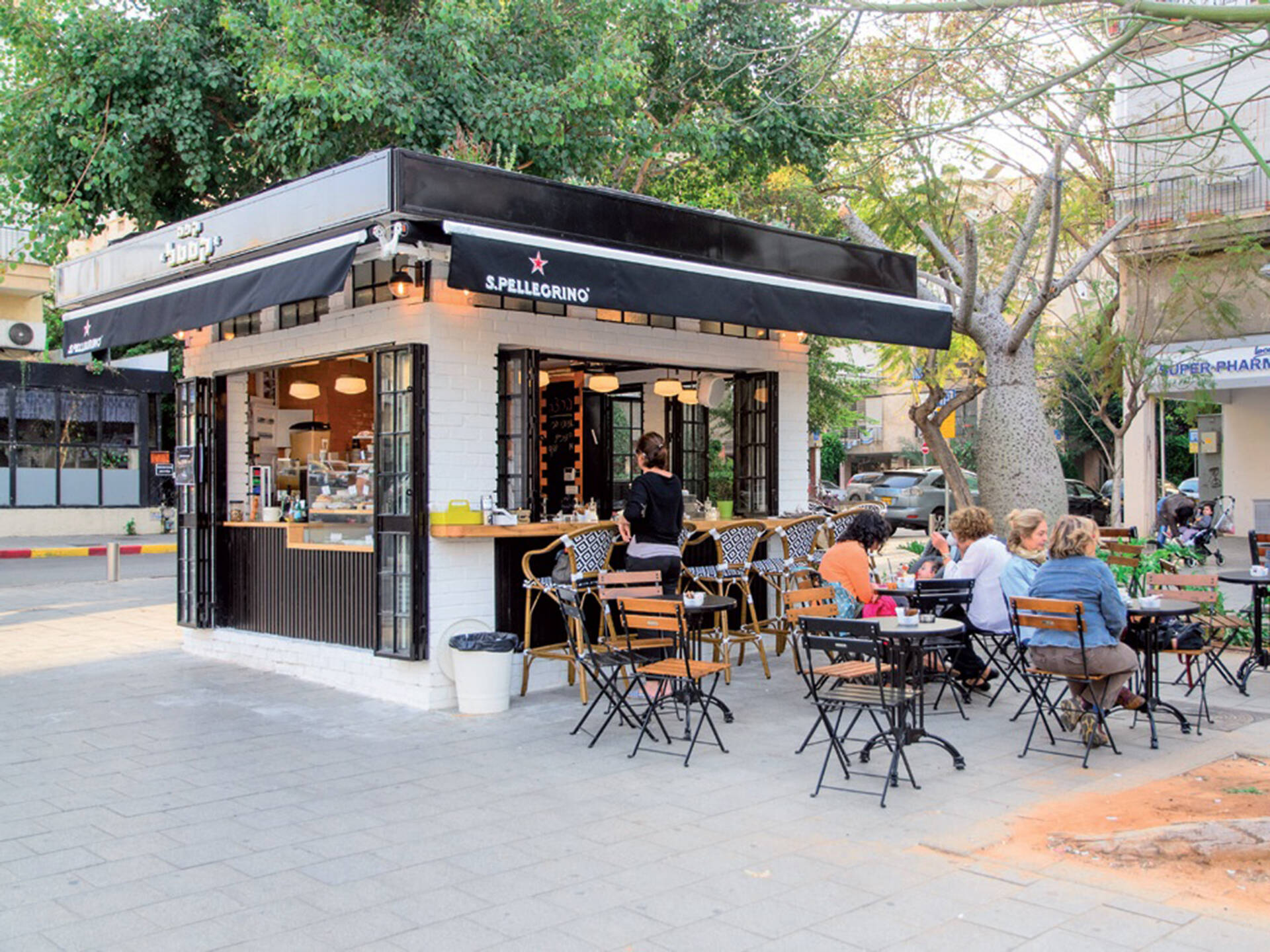 The best Tel Aviv cafés - from coffee and tea to pastries and food