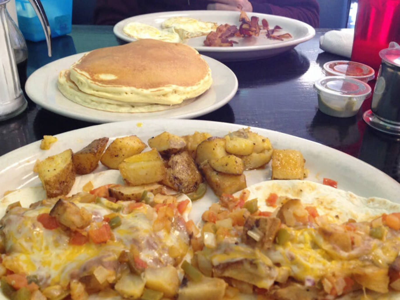 15 Best Diners in Austin Serving Delicious Comfort Food
