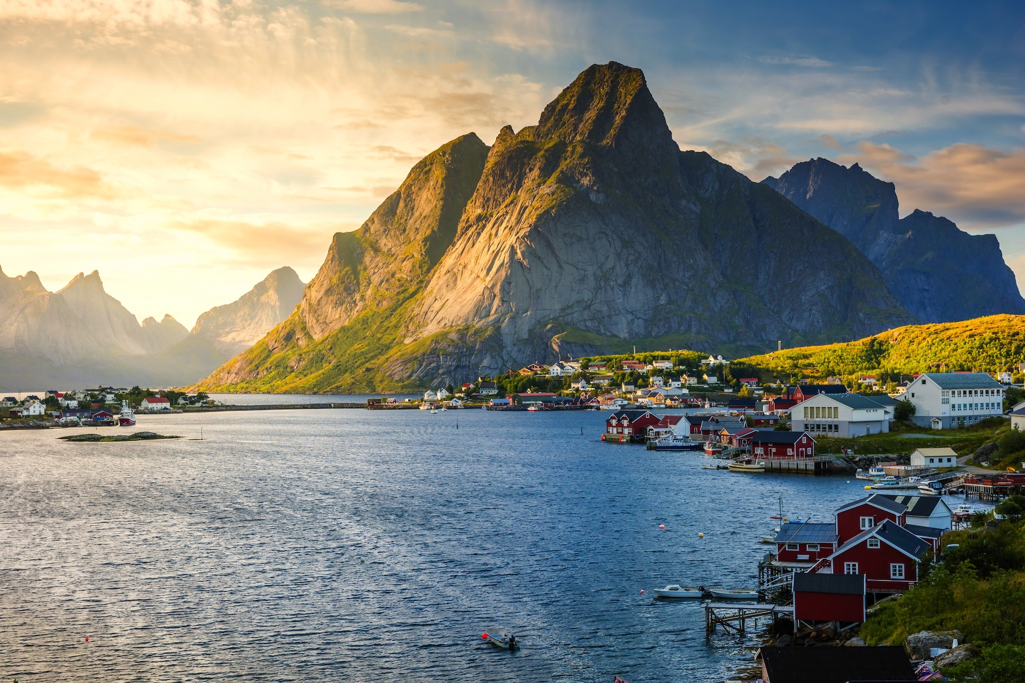 Five places to experience midnight sun - where to find nighttime ...