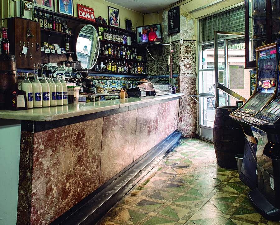 Bodega Salvat | Bars and pubs in Sants, Barcelona