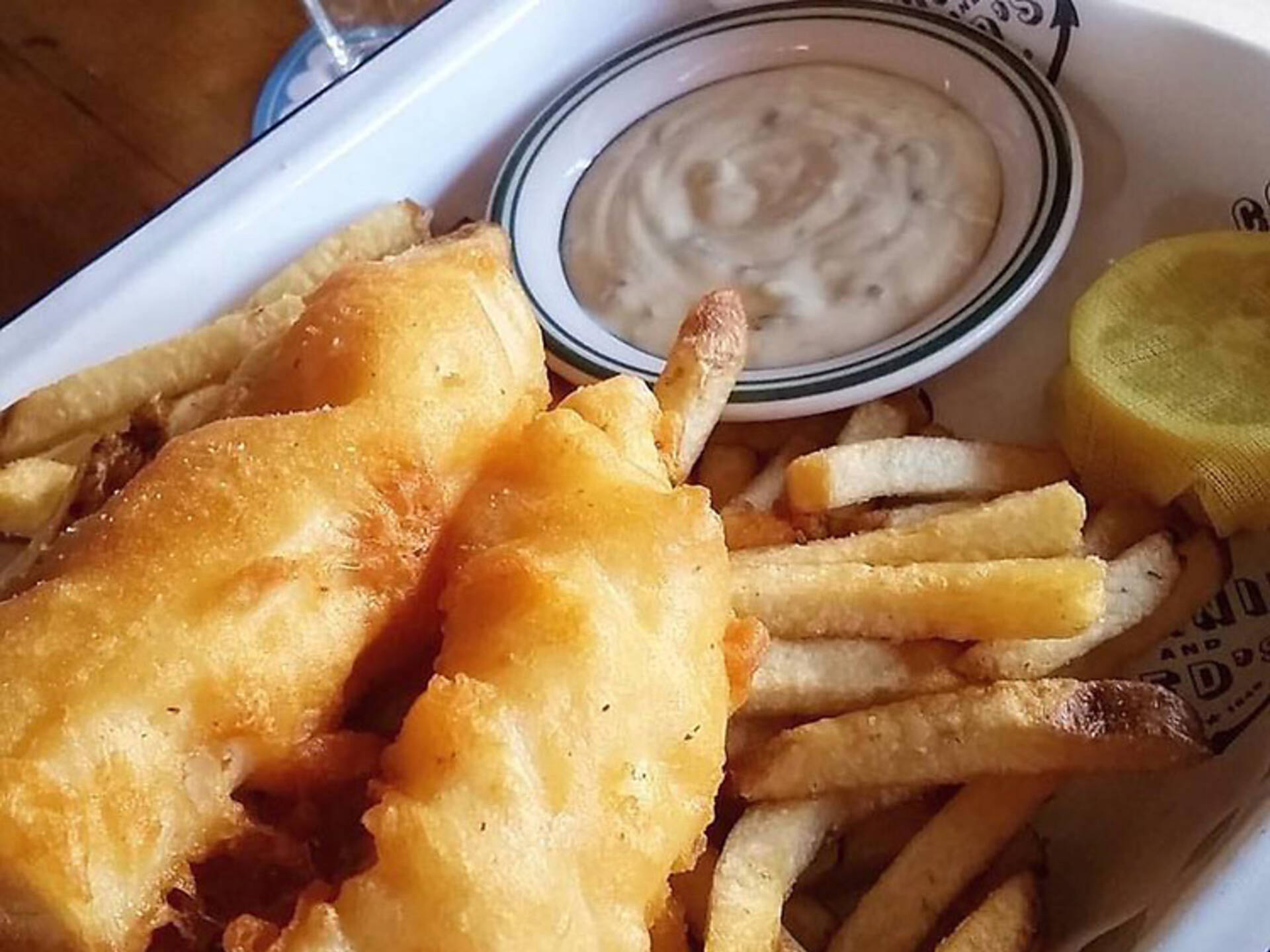 Where to find the best fish and chips restaurants in Los Angeles