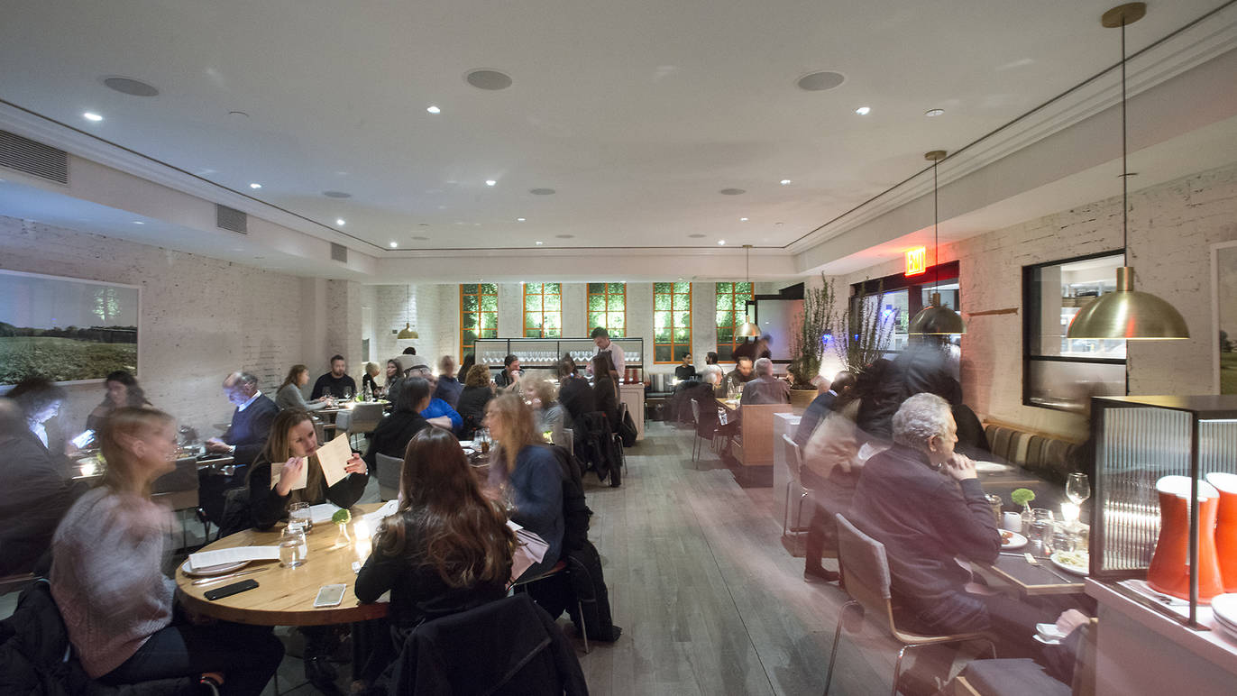Loring Place | Restaurants in Greenwich Village, New York