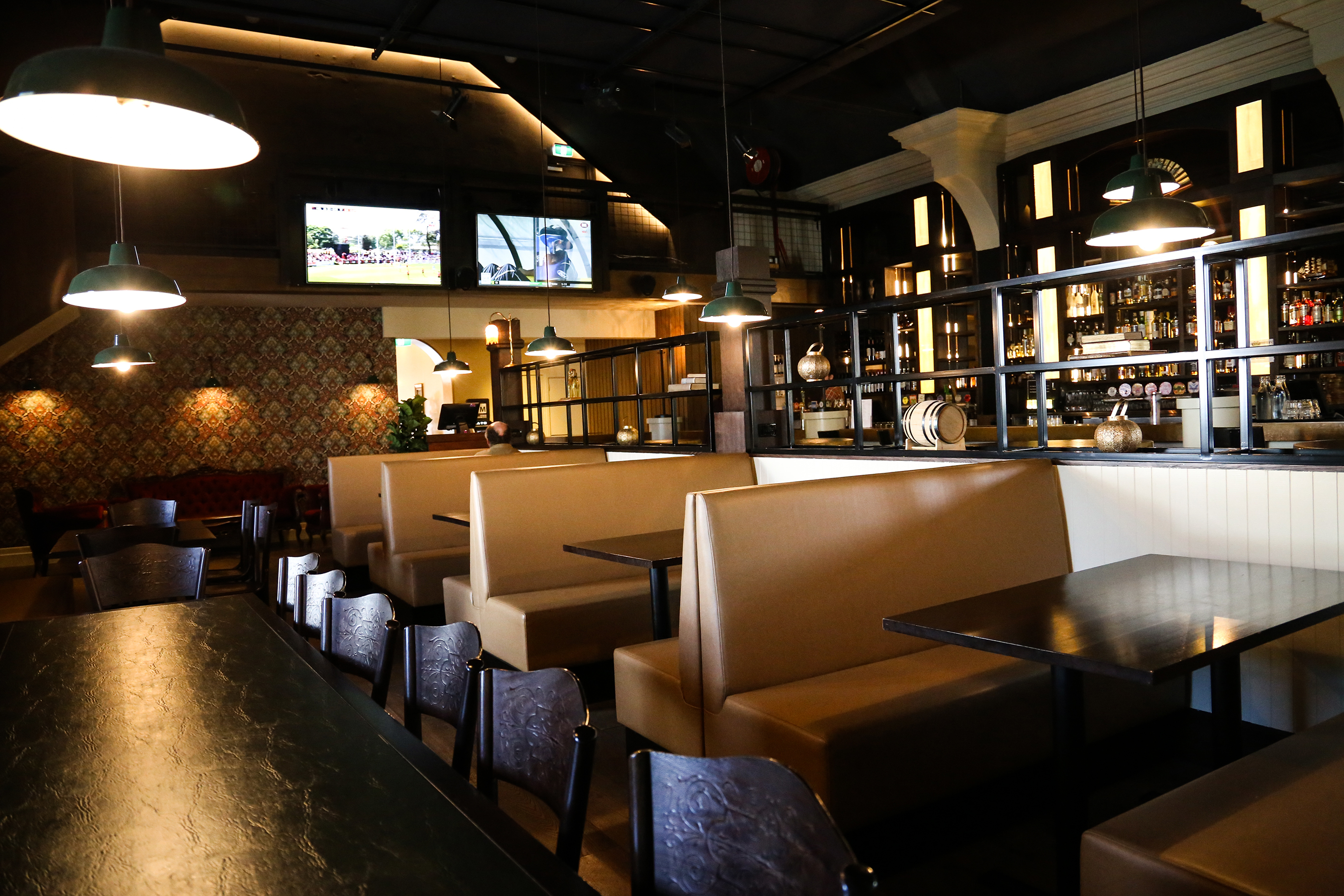 Forester's Pub and Dining | Bars in Collingwood, Melbourne