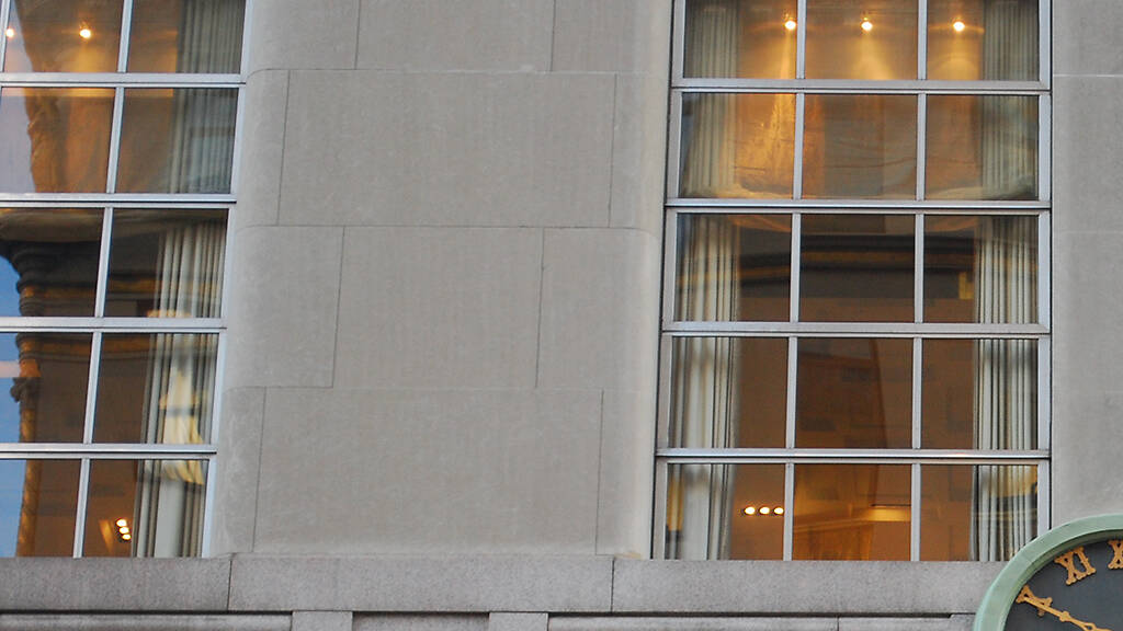 Clocks in NYC that are both iconic and beautiful