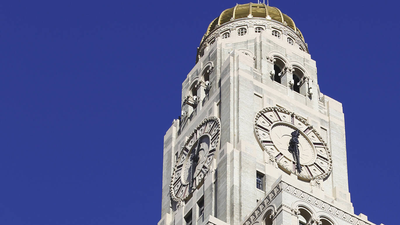 Clocks in NYC that are both iconic and beautiful