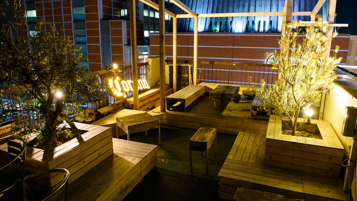 13 best rooftop bars and restaurants with the best views of Tokyo