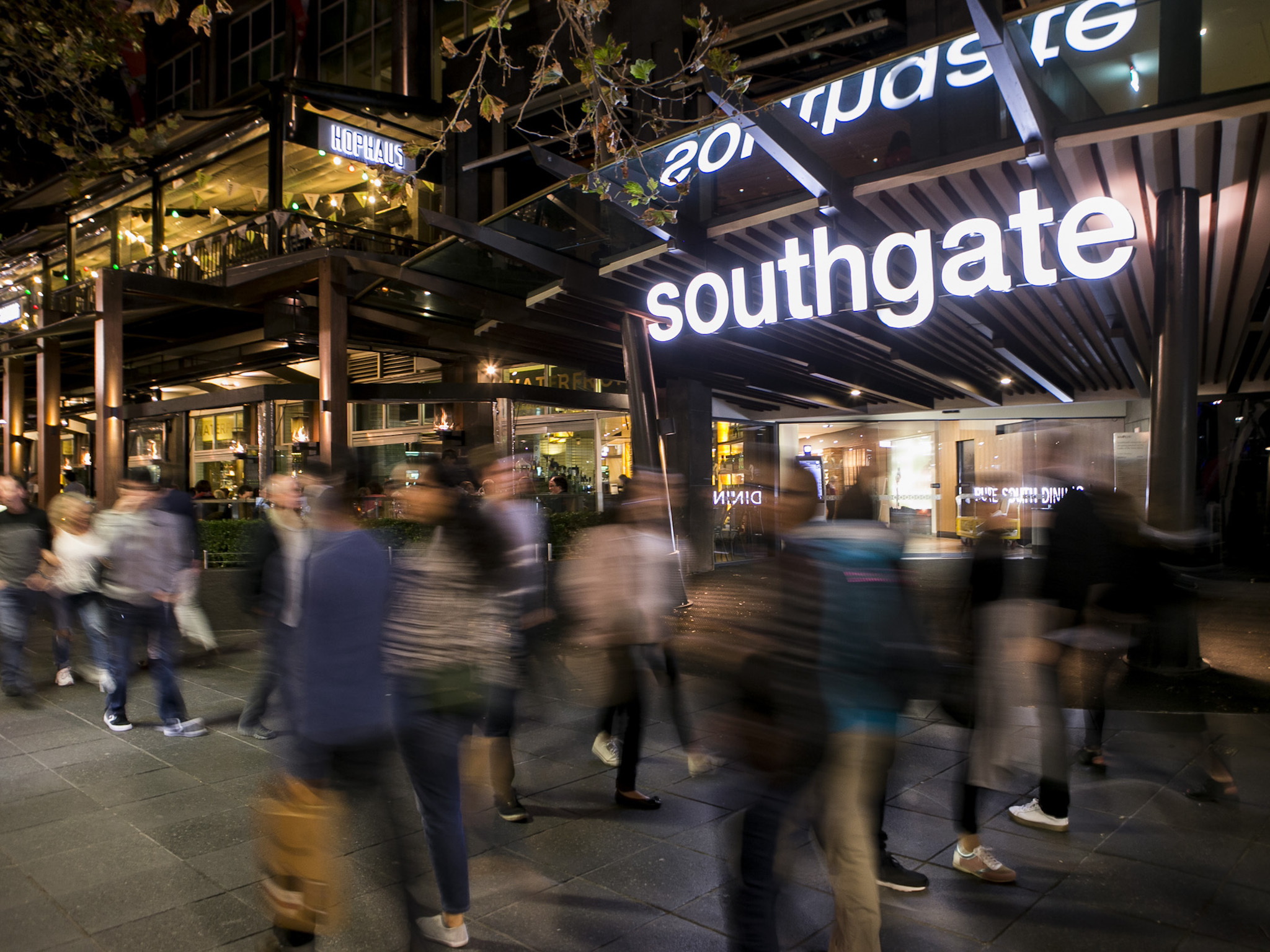 Southgate Restaurant and Shopping Precinct | Shopping in Southbank ...
