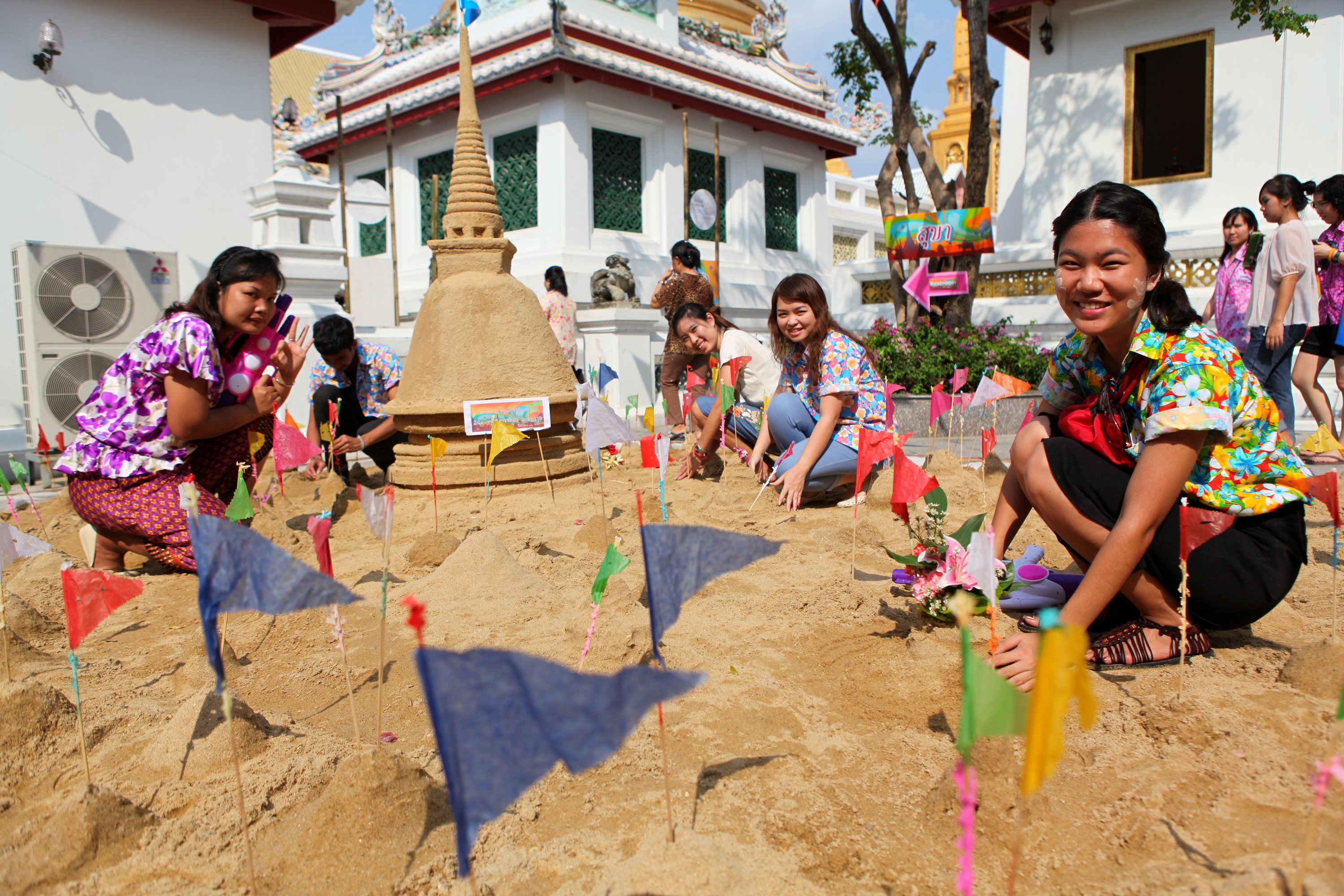 The best Songkran cultural events