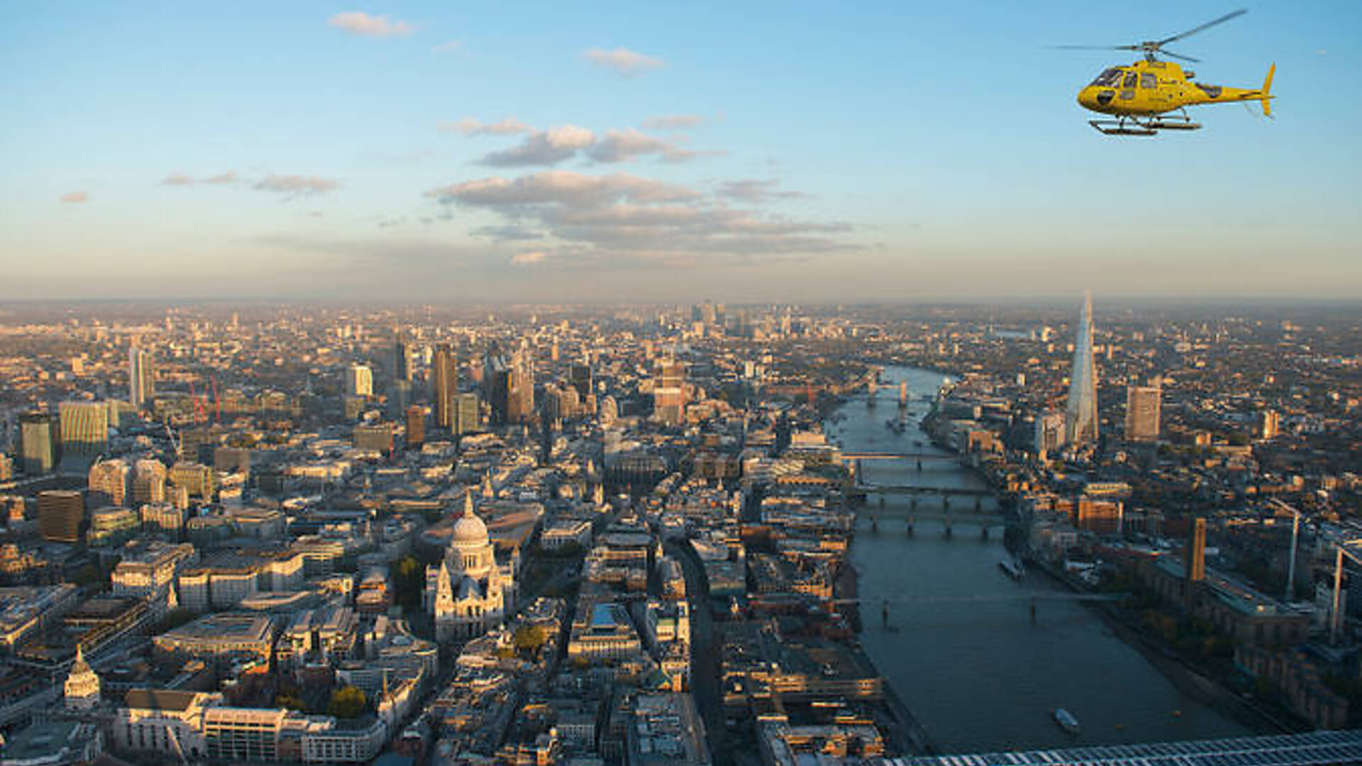 Awesome Helicopter Rides in London | Tours, Offers, Deals and Tickets