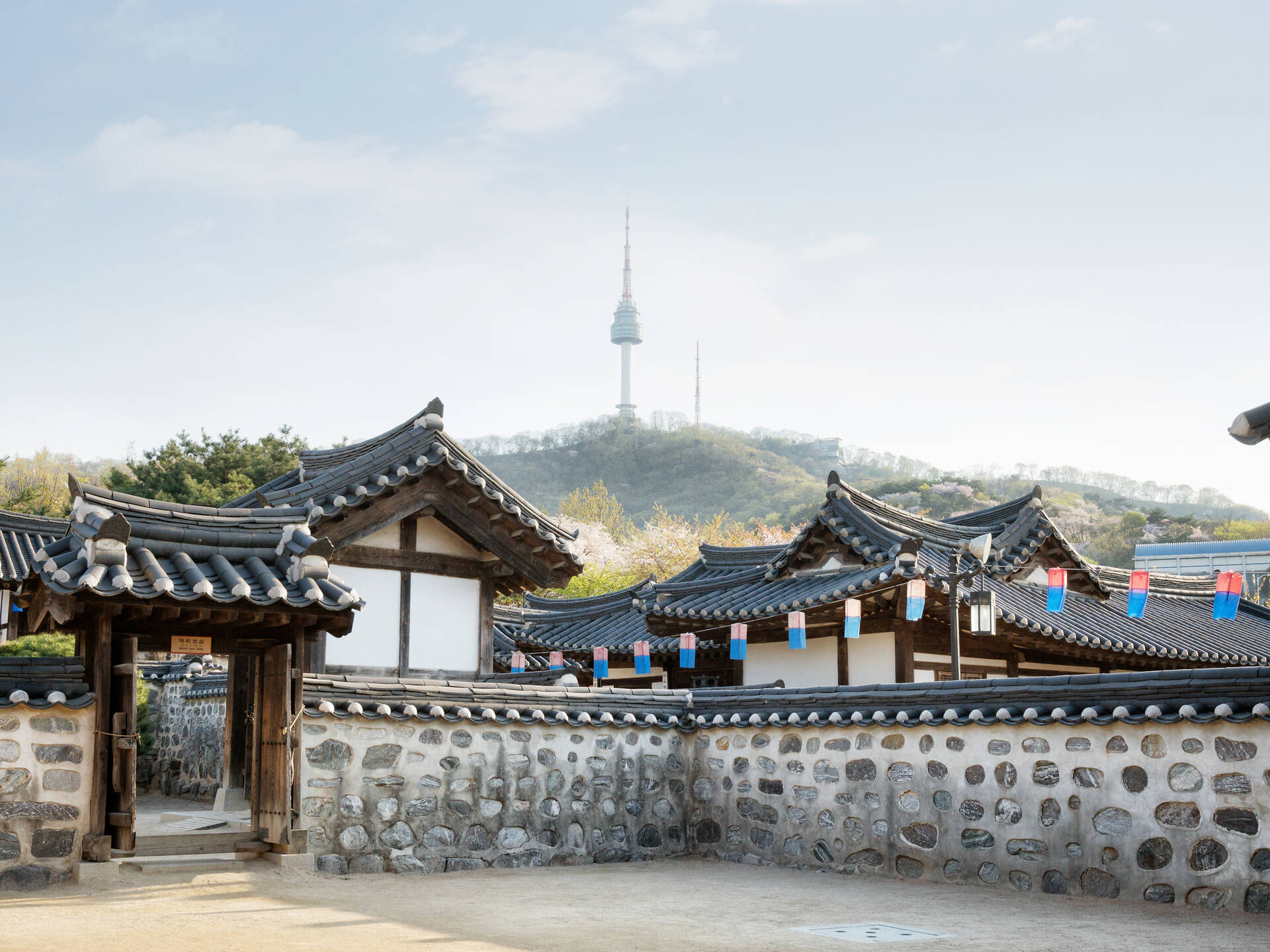 Hanok attractions