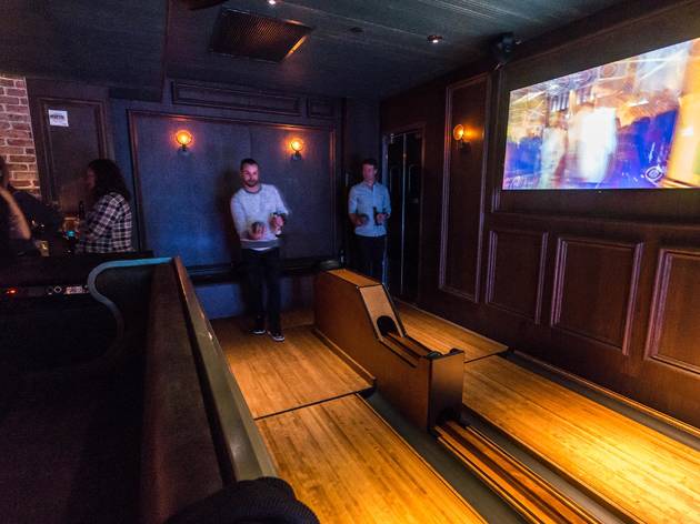 Fishbowl | Bars in Midtown West, New York