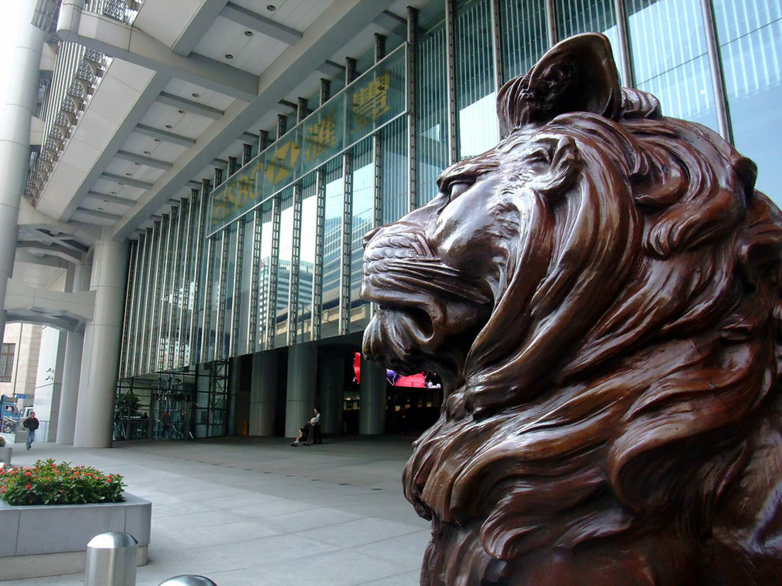 Hong Kong buildings with iconic feng shui features